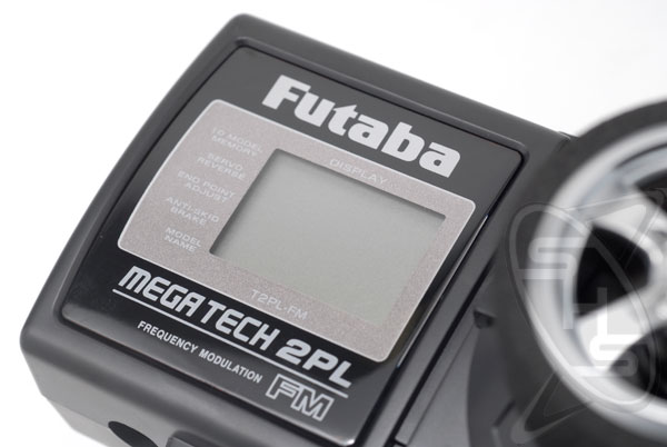 Futaba 2PL Digital 2-Channel FM Radio with R153F Receiver-40MHz ...